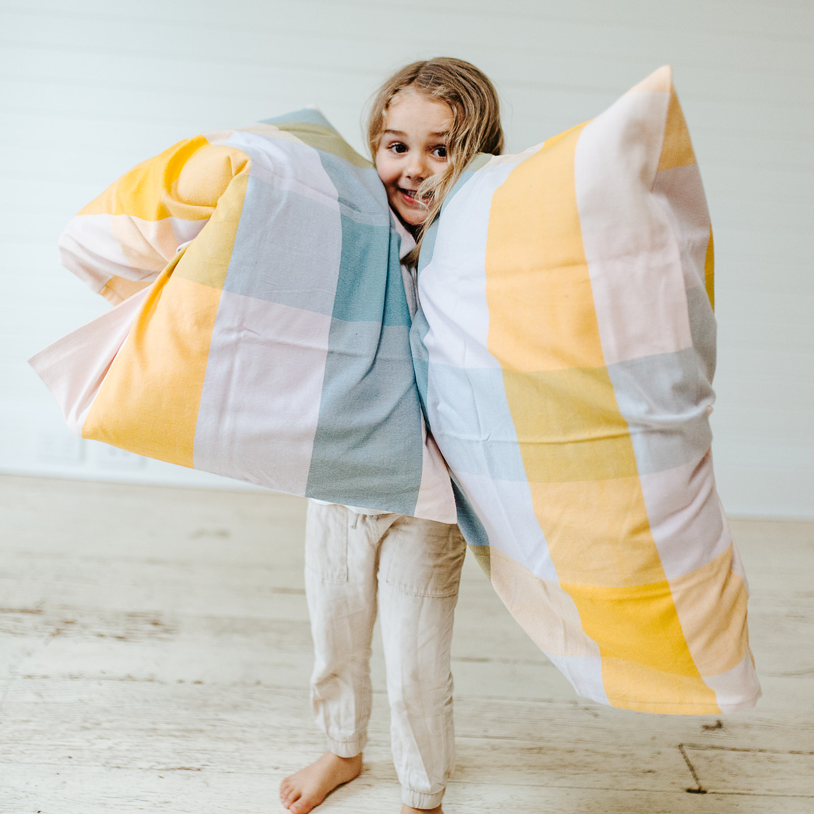 Wholesale Birdy handloom blanket collection - Earth Worthy - Fieldfolio