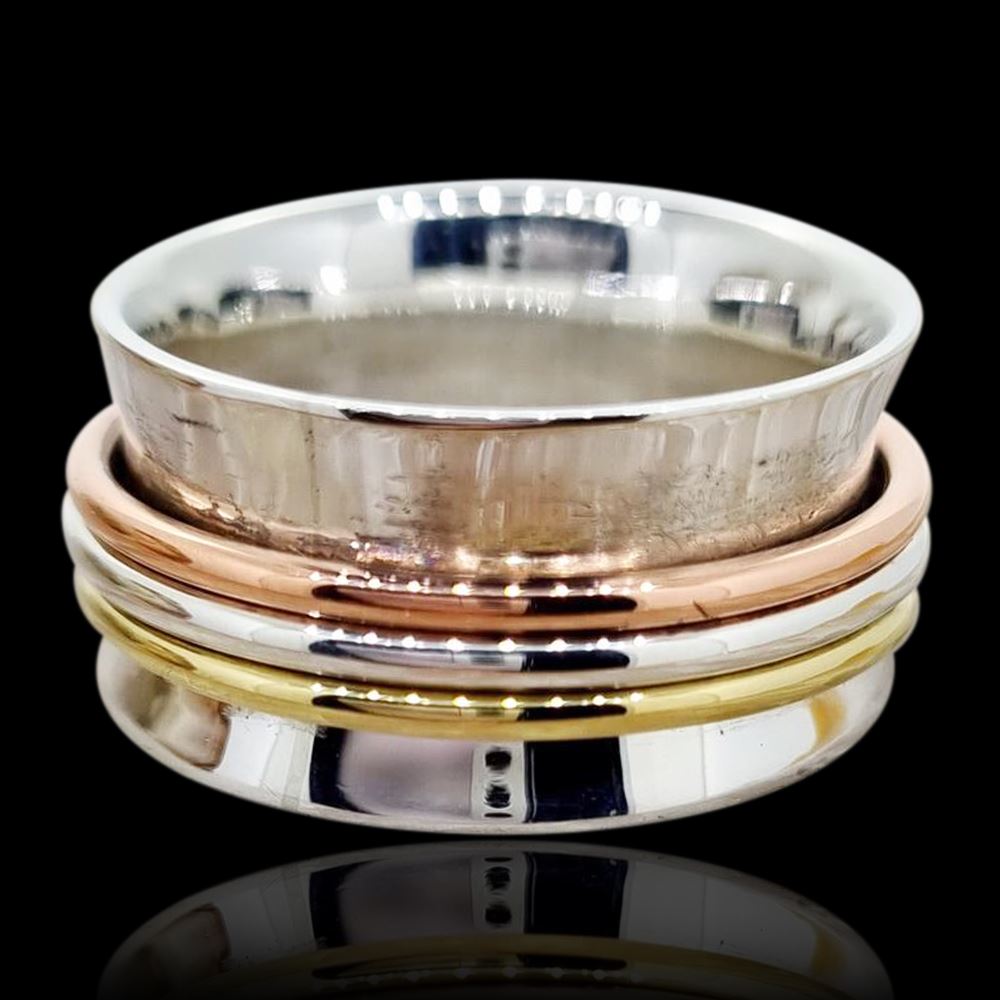 Wholesale "Divine" Spinning Ring in 925 Sterling Silver - Silvern 💎 ...