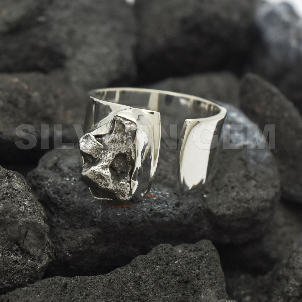Wholesale Sikhote-Alin Meteorite Ring In 925 Sterling Silver. - Silvern ...