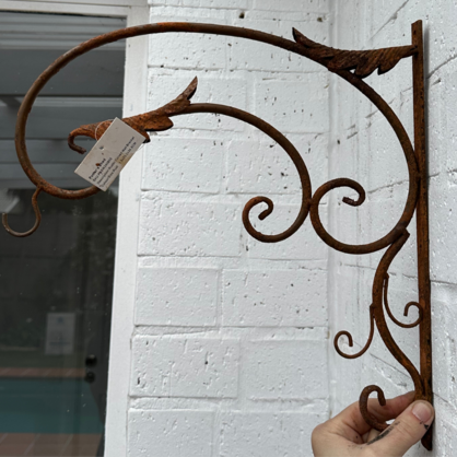 Wholesale Rustic Curved Wall Bracket - Potter's Shed - Fieldfolio
