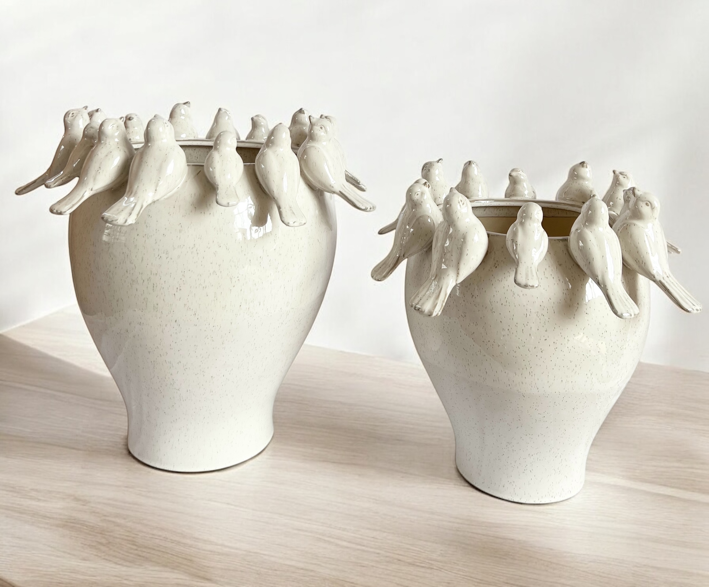 Wholesale Ceramic Bird Pot Med - Ivory - Sunrise Accessories - Fieldfolio